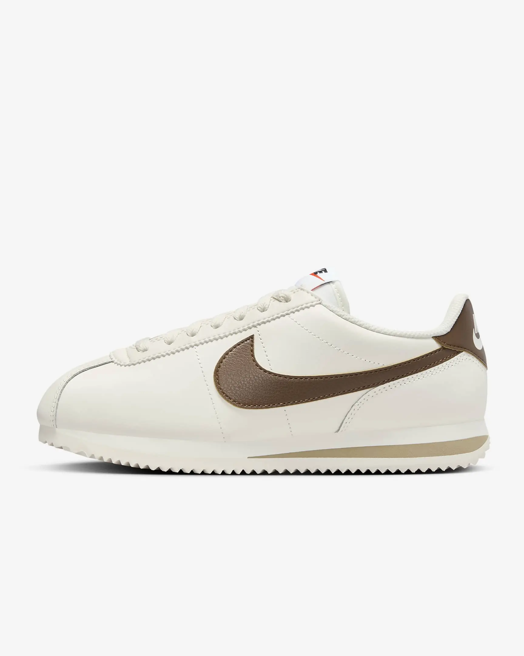 Женские кроссовки Nike Cortez (DN1791-104) — купить с доставкой из США ...